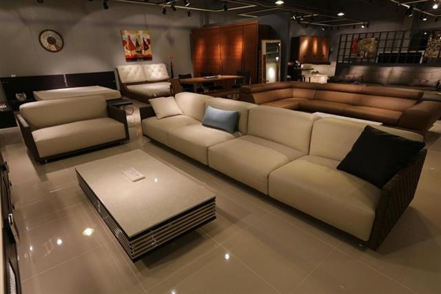 The Ultimate Guide to Wholesale Lounge Furniture Styles Materials and Trends